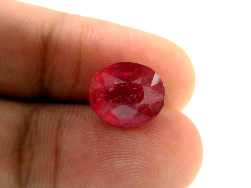 Natural Ruby - Manik Ratna 4.8 Carat | Gems For Everyone